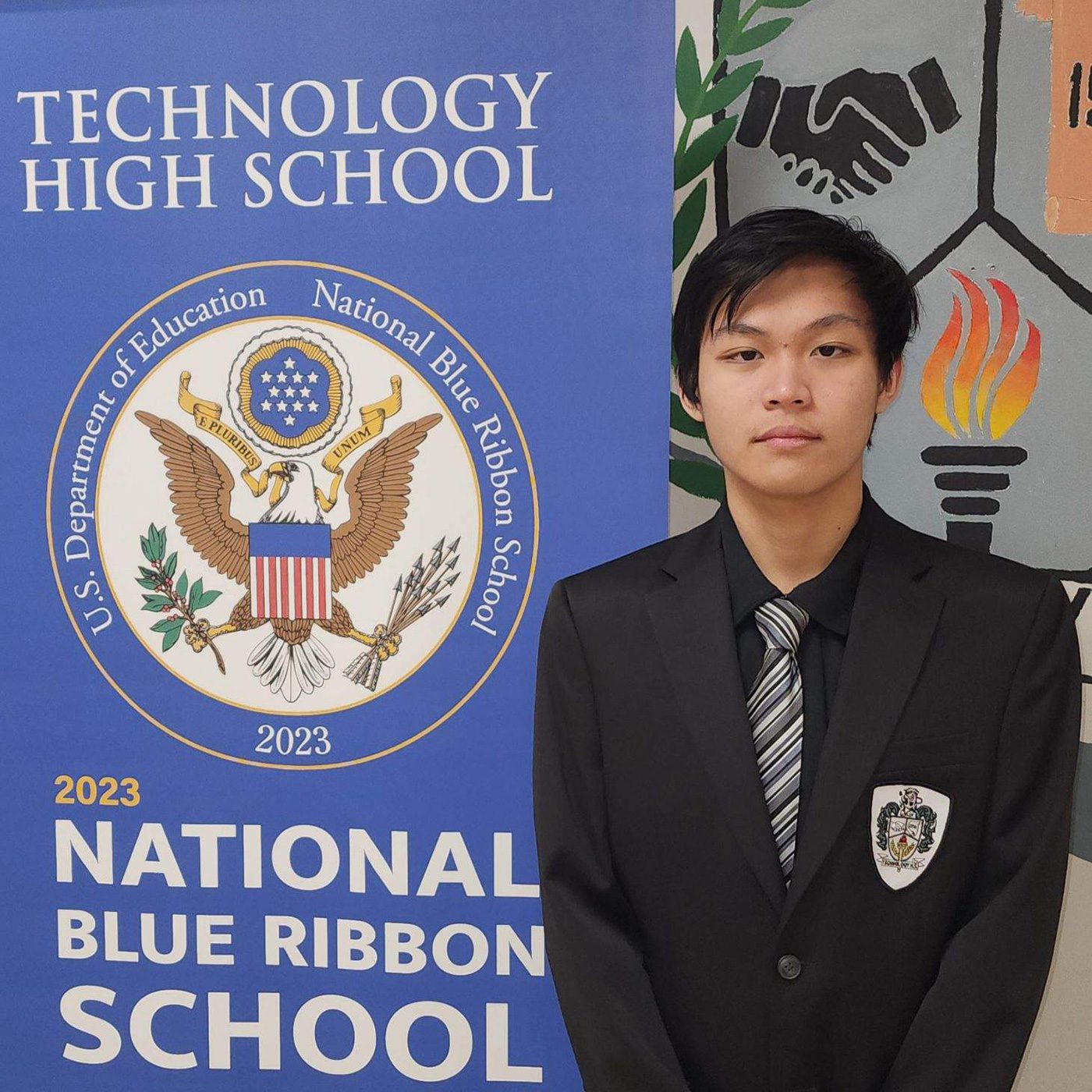 Governor Murphy recognizes Alex Chen of Technology High School at the ...